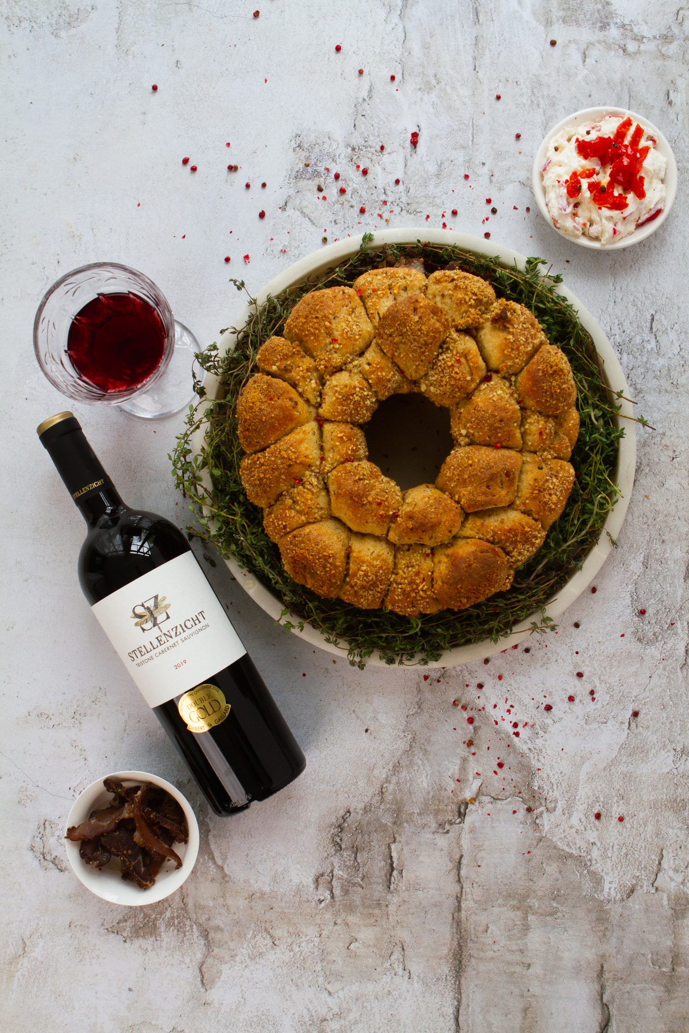 Biltong pull apart bread wreath with a creamed cheese and peppadew ...